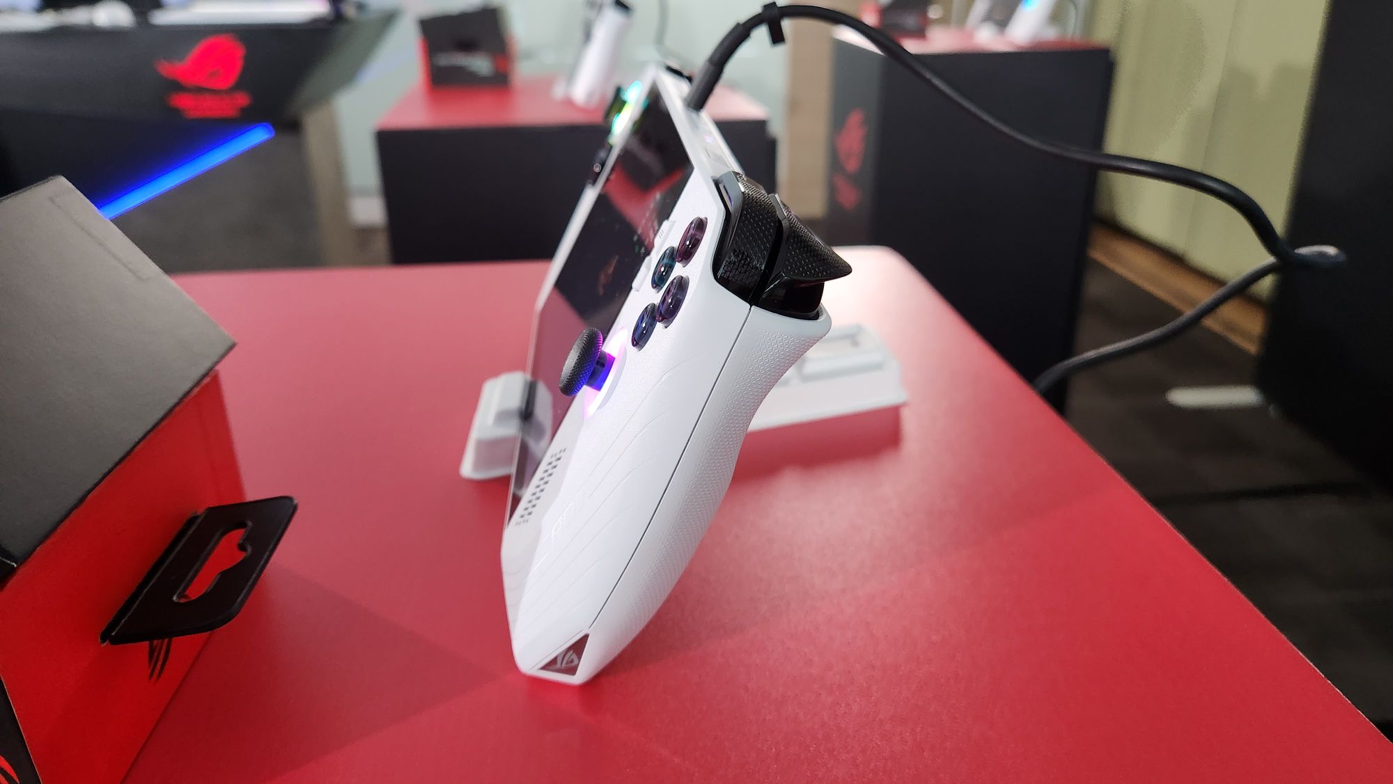 ROG Ally First Look - Hands-On With Gaming Handheld Goliath That's ...
