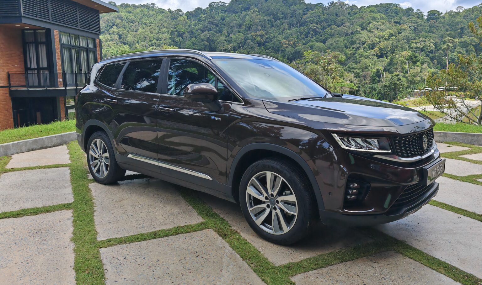 Proton X90 Flagship Review - Affordably spacious and luxury SUV that’s ...