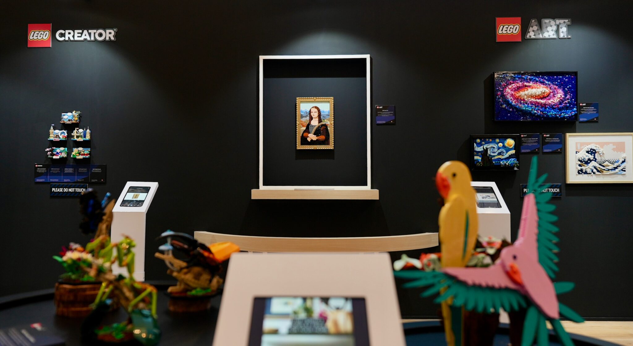Awesome new LEGO Parisian Cafe and Art Gallery at The Exchange TRX lets ...